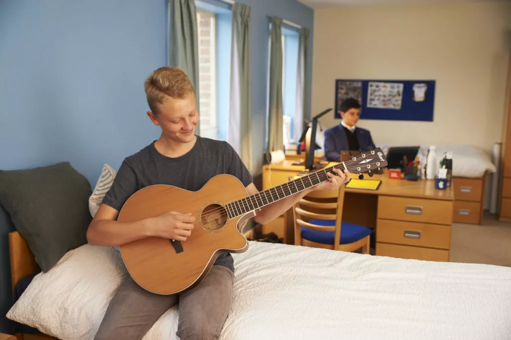 One Year GCSE - Pre-Sixth programme - Leighton Park - Leighton Park